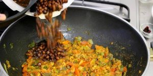 Tuvar Sabji Recipe, Gujarati Tuver Na Thotha - WeRecipes