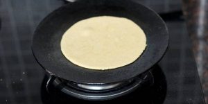 Gujarati Bhakri Recipe, How to make Gujarati Bhakri - WeRecipes