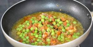 Soya Matar Sabji Recipe, How to make dry Soya Matar Sabzi